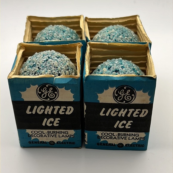 GE Lighted Ice | Holiday | Vintage Ge Lighted Ice Christmas Bulbs ...